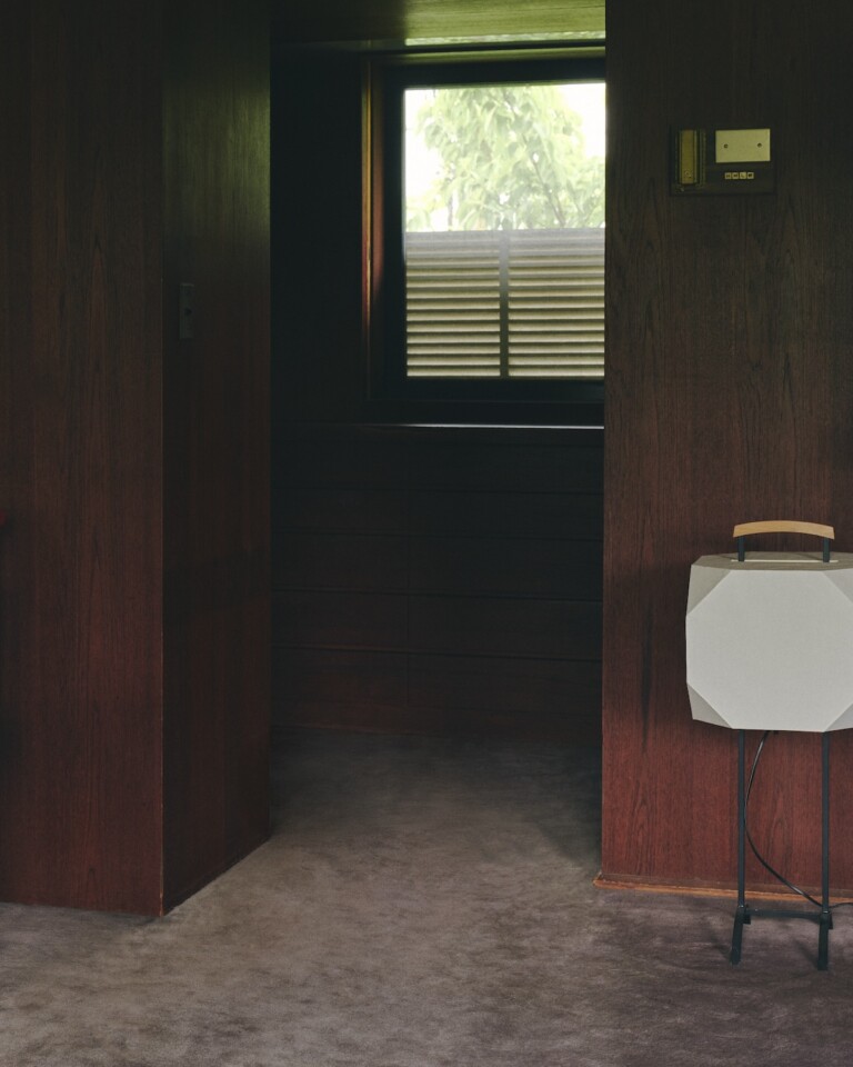 Another Story: House at Shonan-Chigasaki, designed by Junzo Yoshimura ...